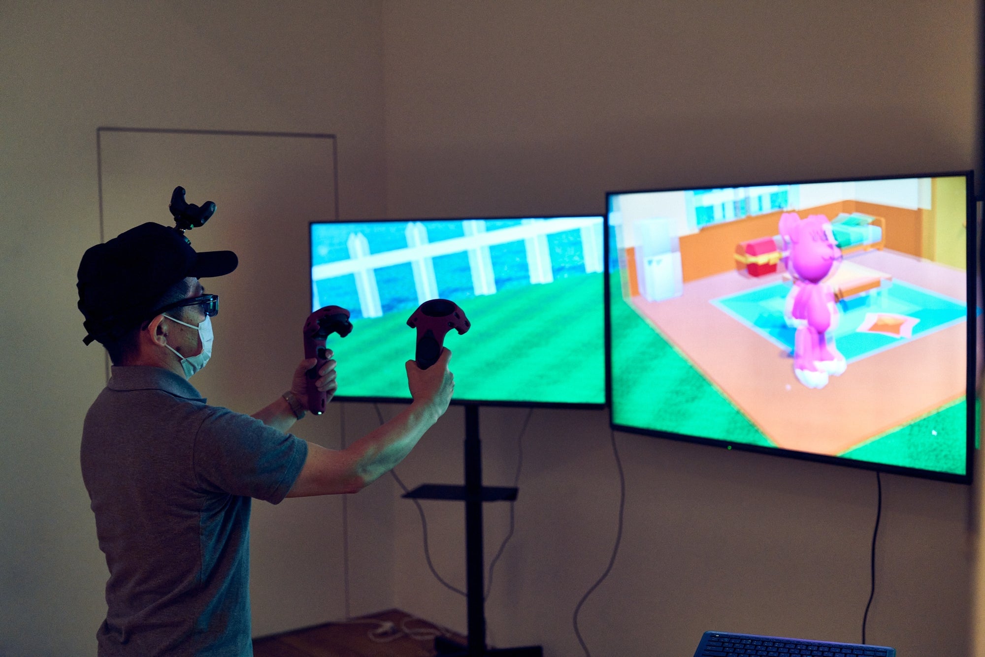 VR体験を“民主化”するPortalgraphとHomemadeCAVEを体験してみた | ユニティ・テクノロジーズ・ジャパン株式会社